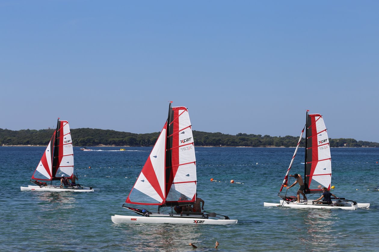 XCAT